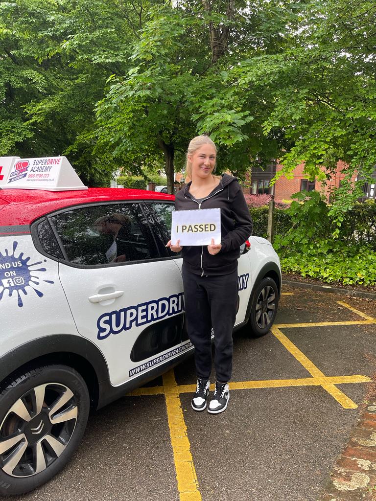 Driving Instructors Basingstoke | Money Back Guarantee | Superdrive Academy