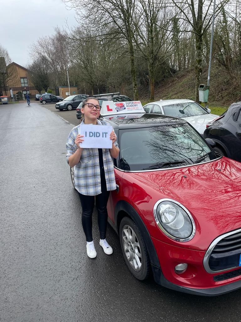 Driving Instructors Basingstoke | Money Back Guarantee | Superdrive Academy
